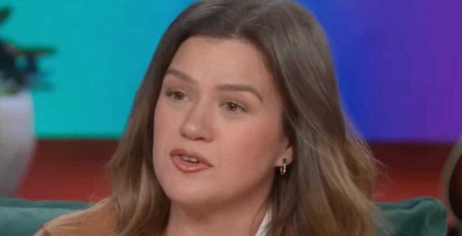 Kelly Clarkson Faces Backlash Over Talk Show's Final Season ...