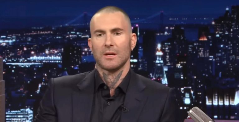 'The Voice' Adam Levine Shows Off Fresh Face On Red Carpet